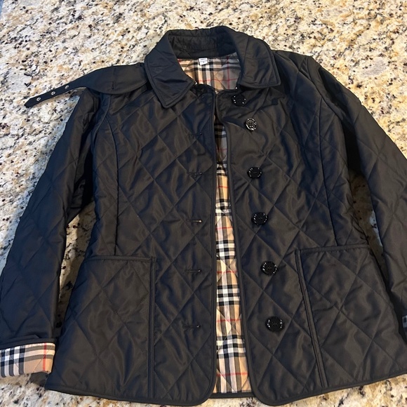 Burberry | Jackets & Coats | Womens Burberry Fernleigh Quilted Jacket ...